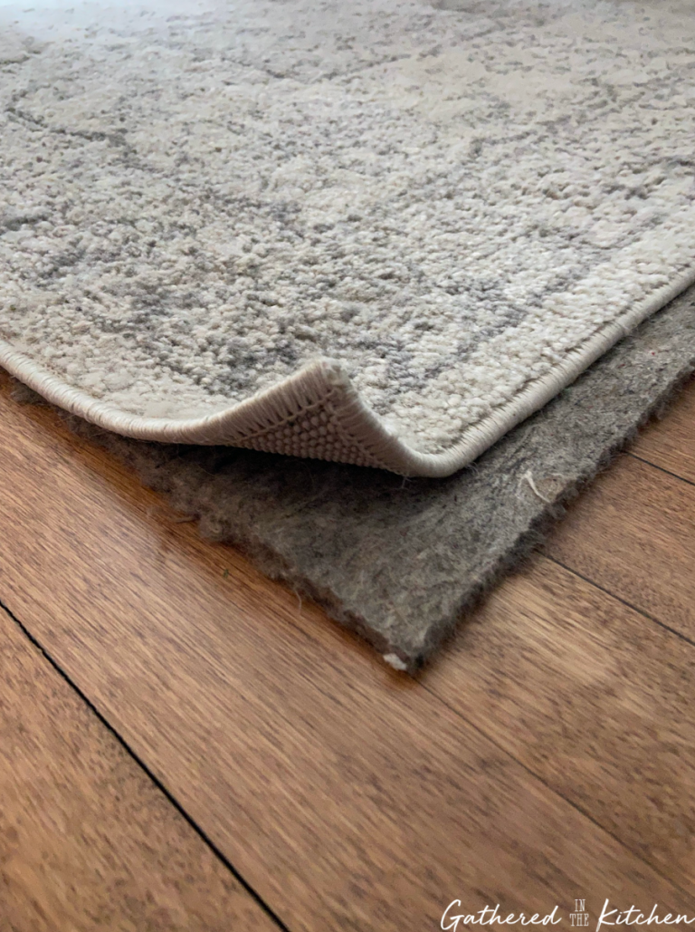 How to Stop Your Rug from Curling – Easy Fixes for Flat Corners ...