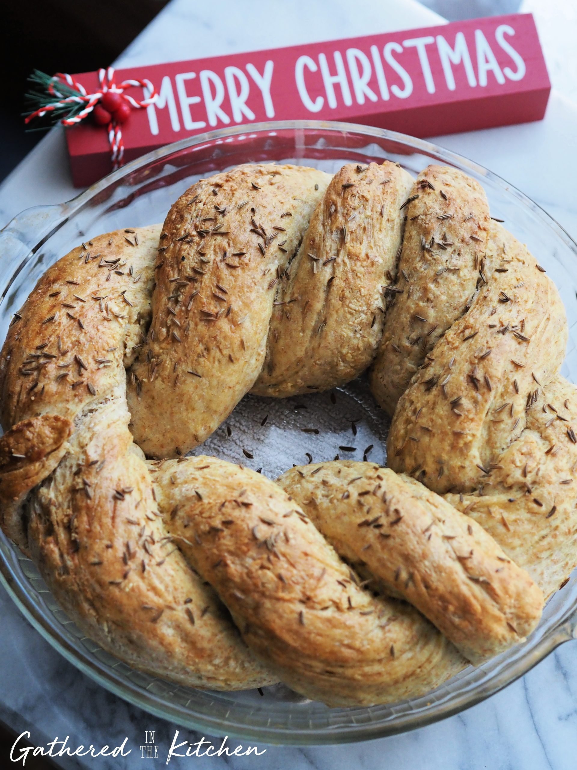 Traditional Scottish Yule Loaf Recipe: Festive Christmas Bread with ...