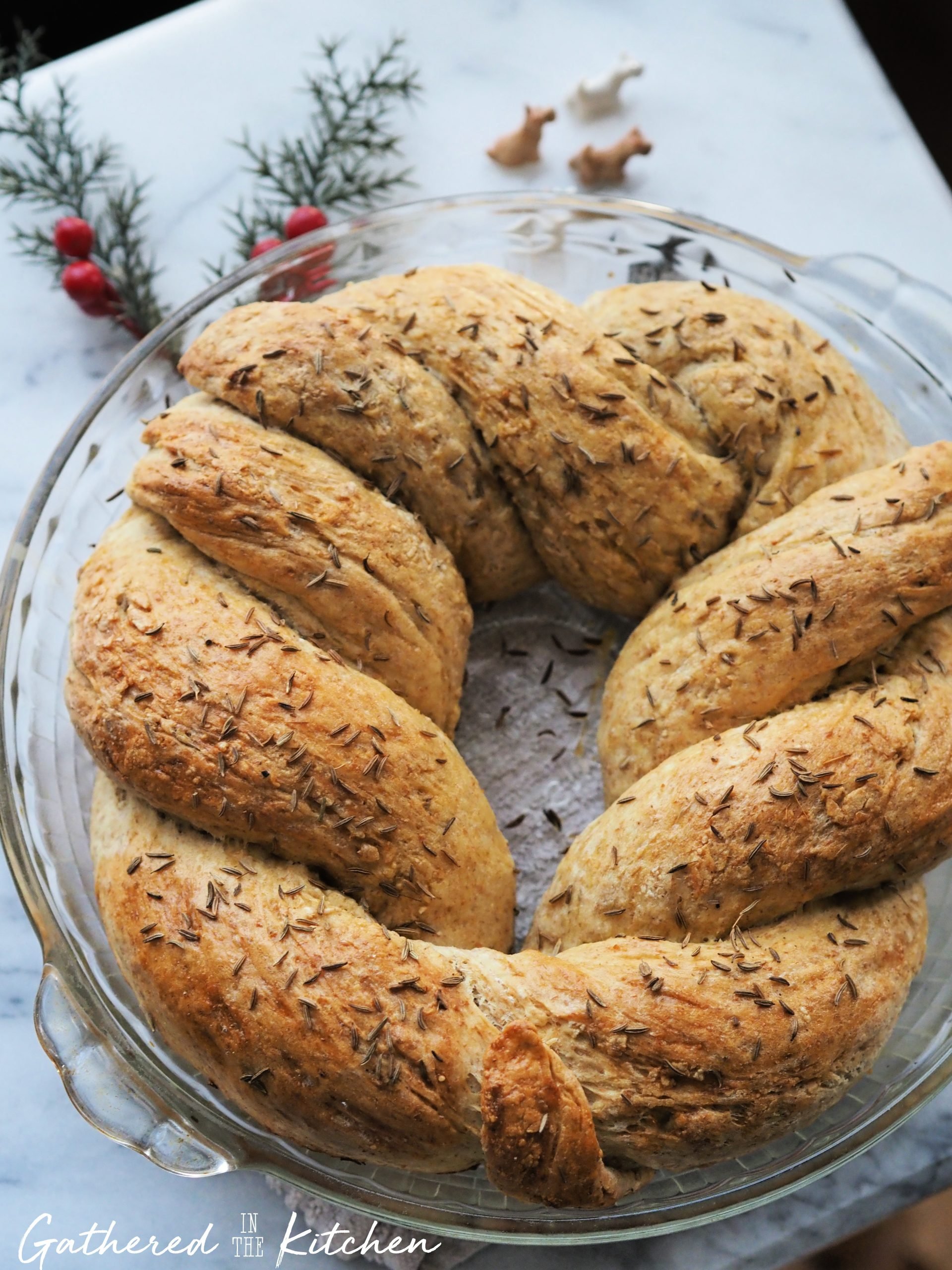 Traditional Scottish Yule Loaf Recipe: Festive Christmas Bread with ...