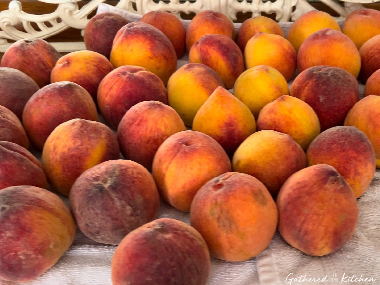 How to Pick, Ripen, and Enjoy Fresh Peaches: The Complete Guide ...