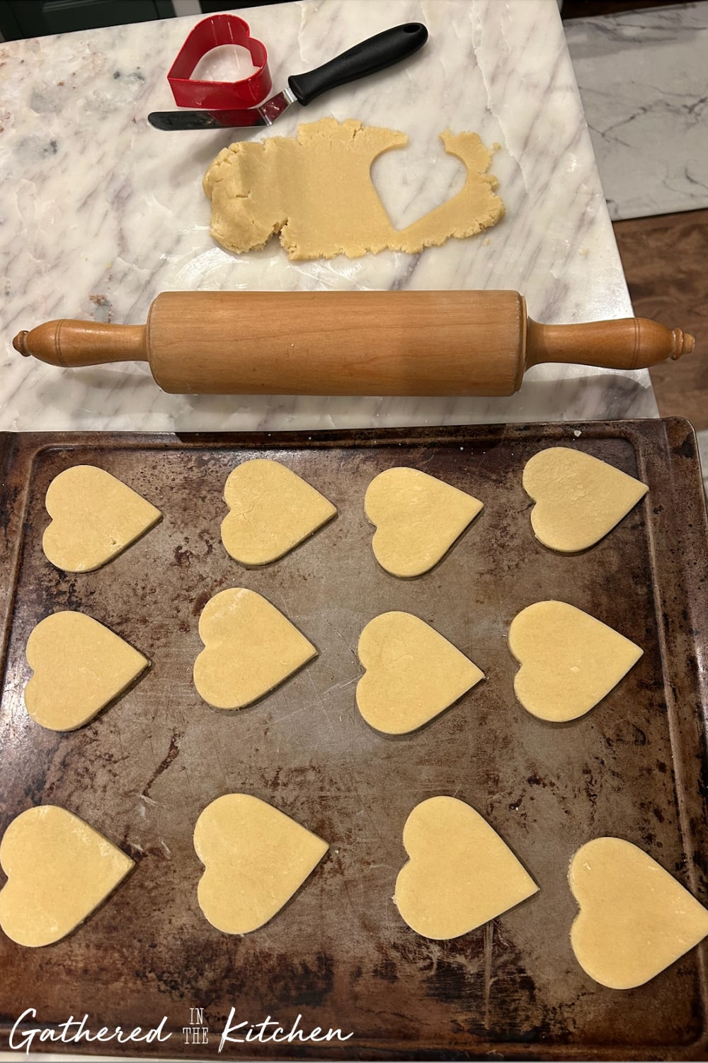 How to Make Tie-Dye Heart Cookies with Royal Icing (Easy Dipping Method ...